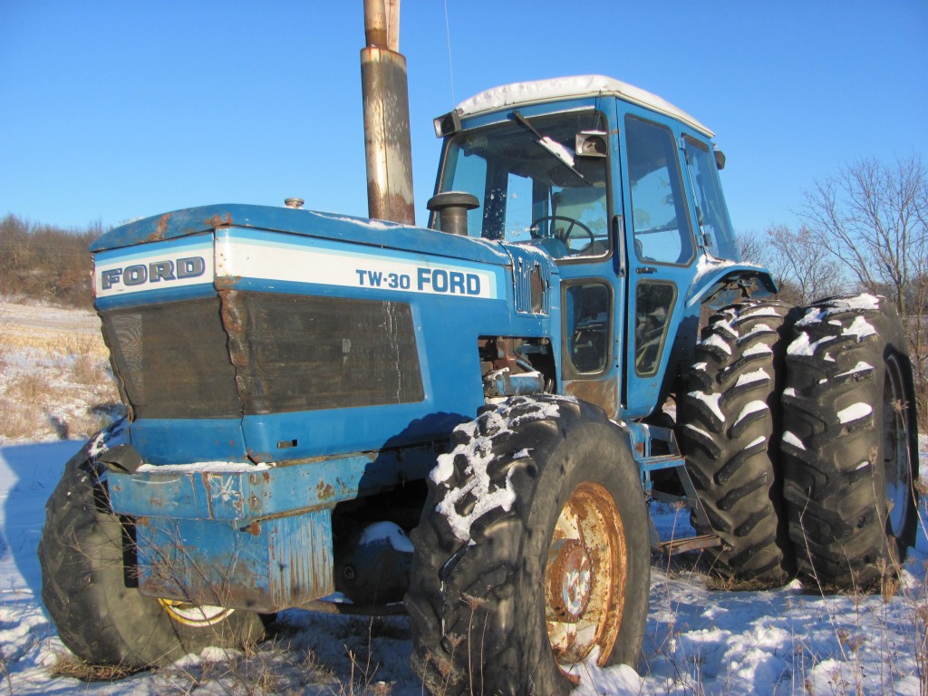 Ford TW30 - Engel Bros EquipmentEngel Bros Equipment