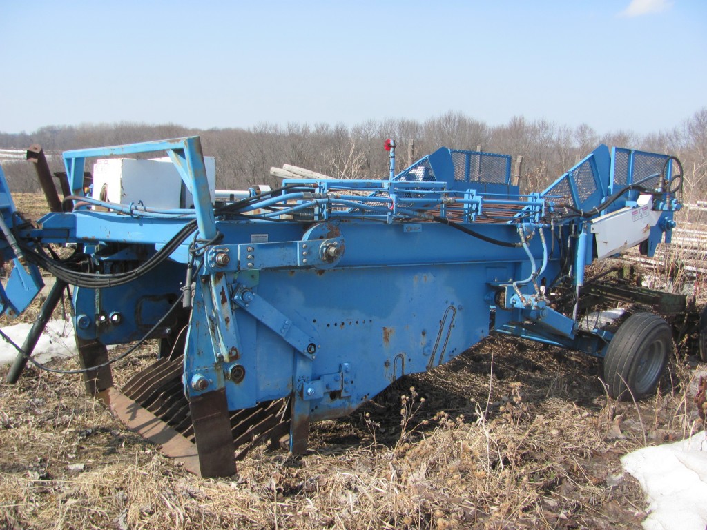 Gallenberg Tree Digger from Engel Bros EquipmentEngel Bros Equipment